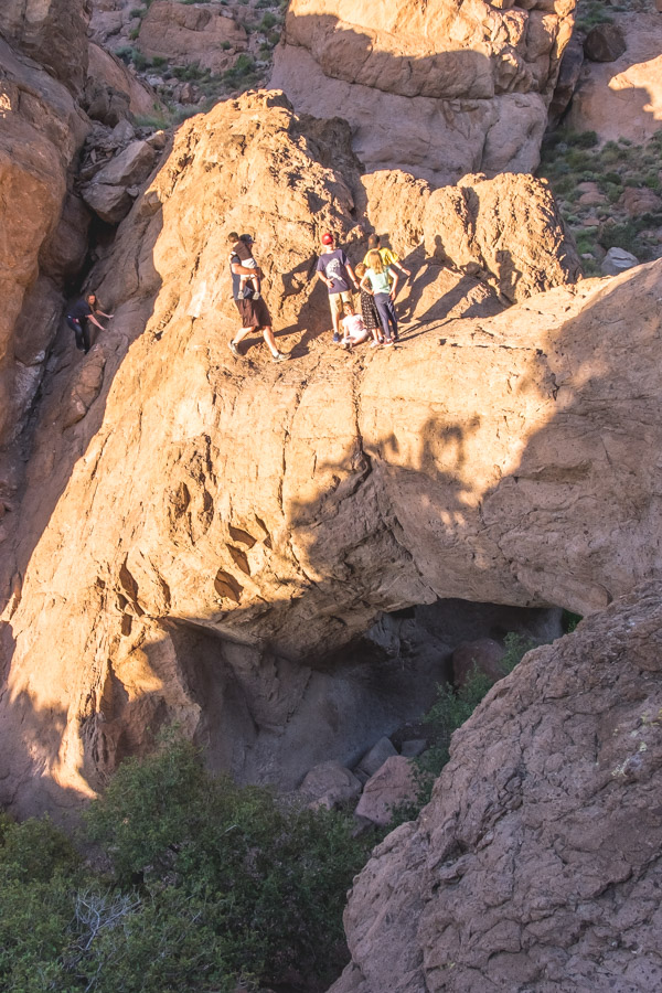 Guide for Hiking Bridge Spring Arch near Vegas – Photography & Travel