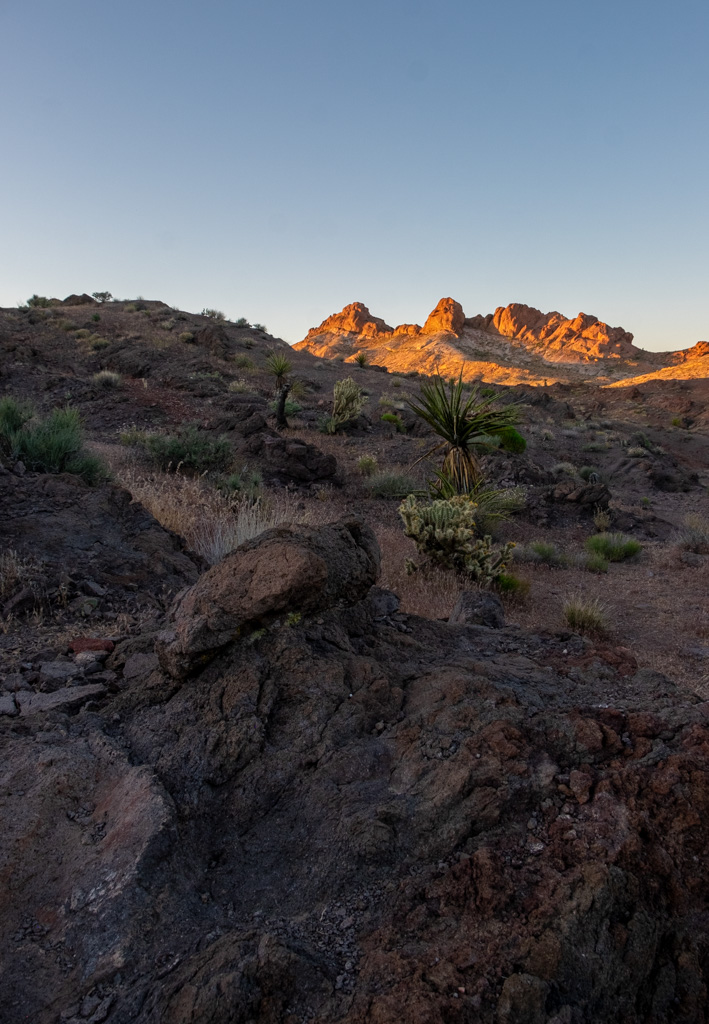 Guide for Hiking Bridge Spring Arch near Vegas – Photography & Travel